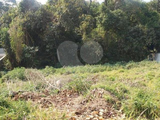 Condomínio à venda em Caraguatá SP
