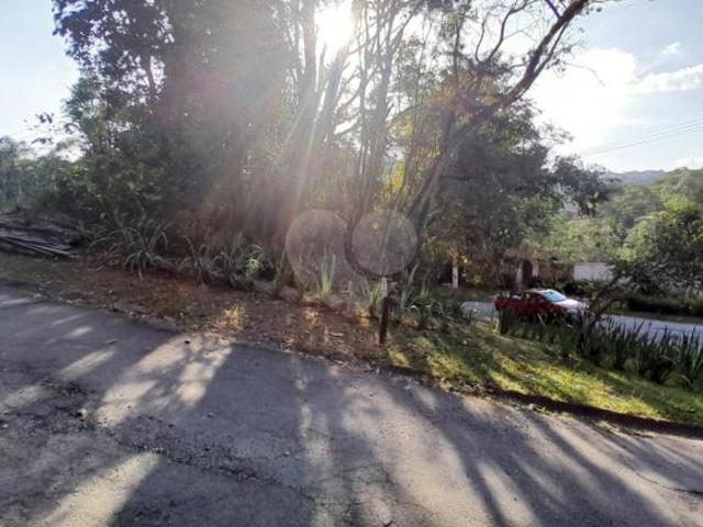Condomínio à venda em Cumbari SP