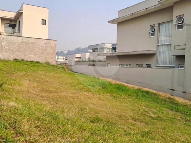 Condomínio à venda em Jardim são marcos SP