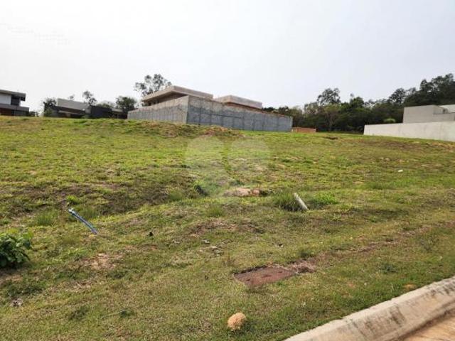 Condomínio à venda em Santa Cândida SP