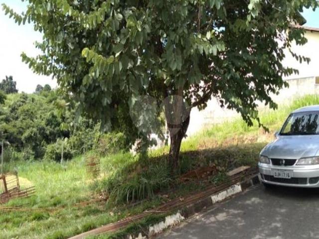 Condomínio à venda em Pinheirinho SP