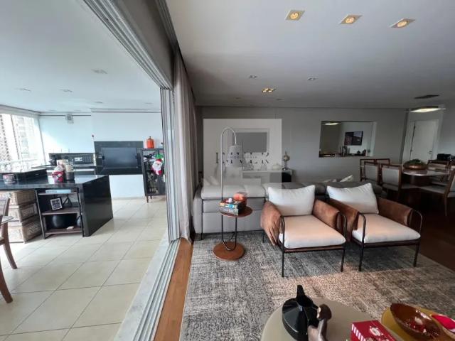 Condominio Acervo Alto de Pinheiros 208 m² com 4 quartos em Alto de Pinheiros São Paulo SP