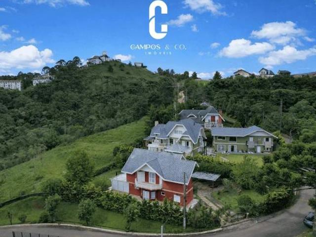 Condomínio Aldeia Austríaca: Casa Reformada, Pronta para Morar e com Valor Imperdível!