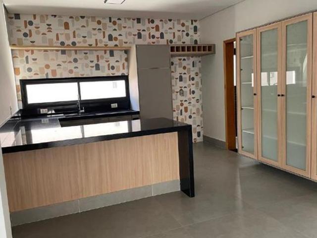 CONDOMINIO ALPHAVILLE 03 ALAMEDA MONTEVIDEO, VOTORANTIM