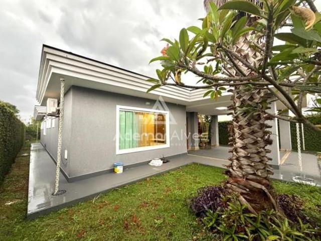 Condomínio alto da Boa Vista, Sobradinho DF, Casa de 03 suítes com área gourmet com churrasqueira