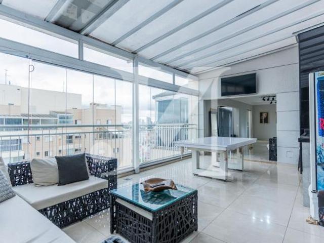 Condomínio Arena Club Cobertura Duplex de 185m², 2 Dormitórios sendo 1 suíte com closet, Área Gour