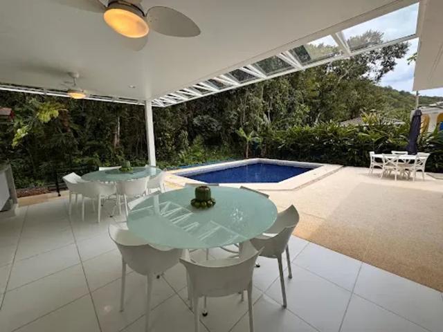 Casa de Luxo em Condomínio Baleares | Praia da Baleia | 5 Suítes, Piscina Privativa e Lazer Completo