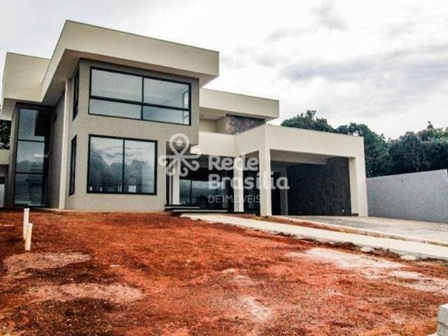 Condomínio Bela Vista Casa à venda, 4 quartos, sendo 3 suítes, Jardim Botânico
