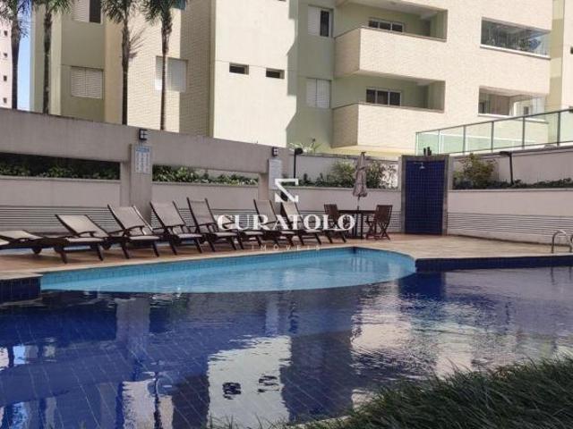 Condomínio Central Park SCS Apartamento á venda com 68 m², 2 quartos, varanda e 2 vagas, Olímpico
