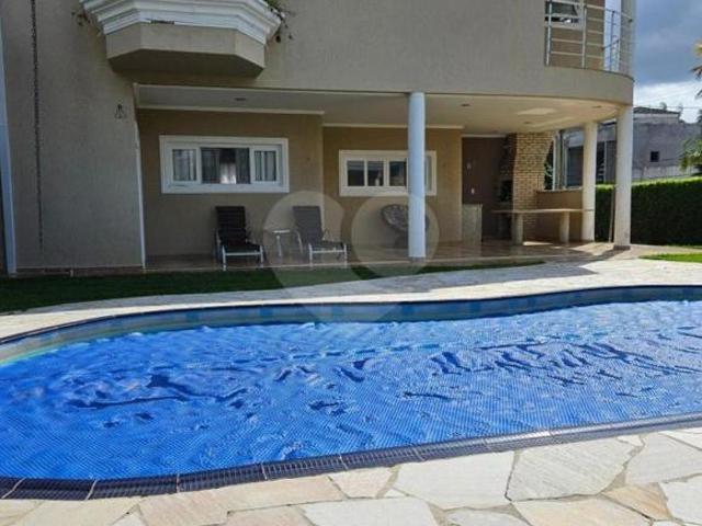 Condomínio com 4 quartos à venda em Aruã SP