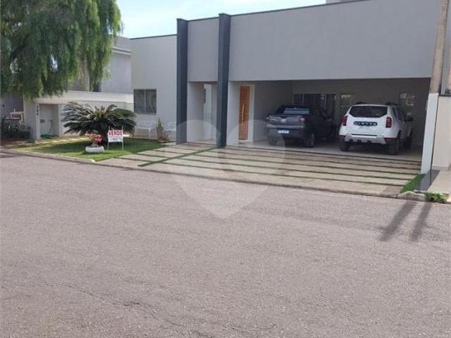 Condomínio com 4 quartos à venda em Buru SP