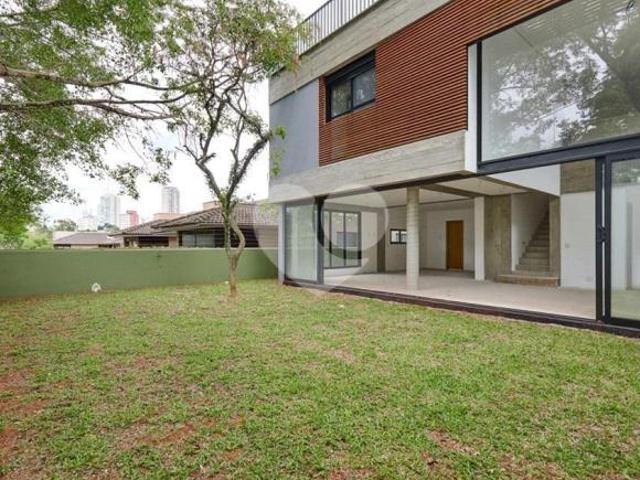 Condomínio com 4 quartos à venda em Jardim cordeiro SP