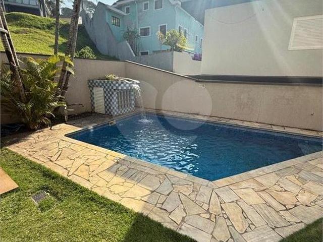 Condomínio com 4 quartos à venda em Jardim Das Cerejeiras SP