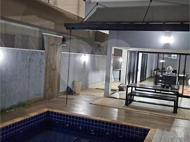 Condomínio com 4 quartos à venda em Jardim De Itapoan SP