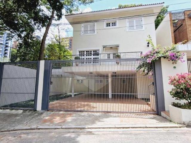 Condomínio com 4 quartos à venda em Jardim vitória régia SP