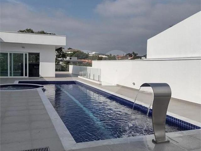 Condomínio com 4 quartos à venda em Marambaia SP
