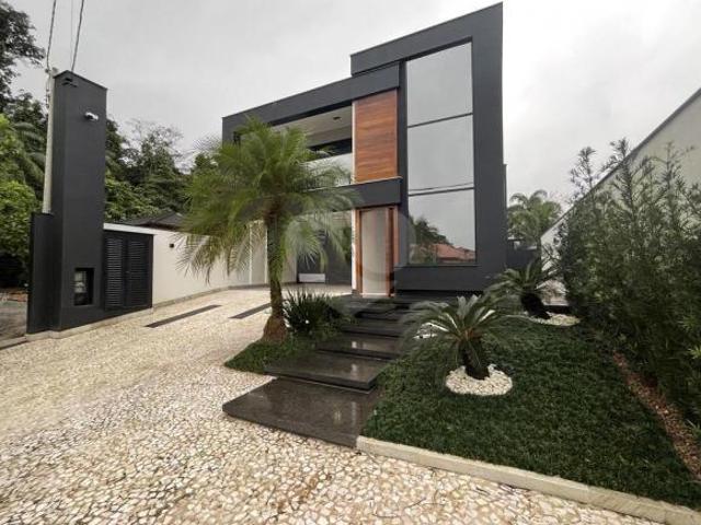Casa com 4 quartos à venda em Morada da praia SP