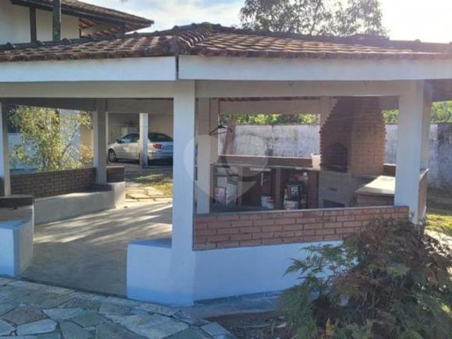 Casa com 4 quartos à venda em Morada da praia SP