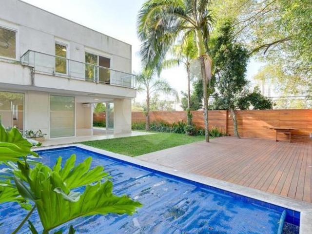 Condomínio com 4 quartos à venda em Parque colonial SP