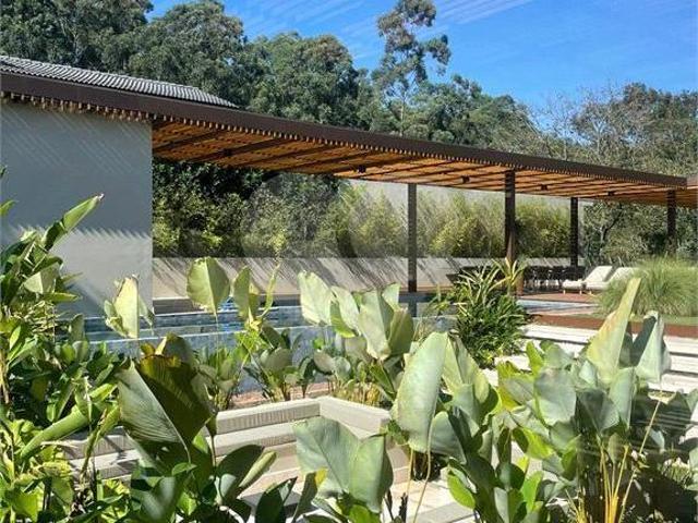 Condomínio com 4 quartos à venda em Residencial Tamboré SP