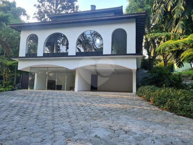 Condomínio com 4 quartos à venda em Roseira SP