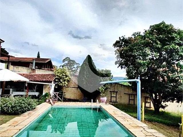 Condomínio com 4 quartos à venda em Santa inês SP