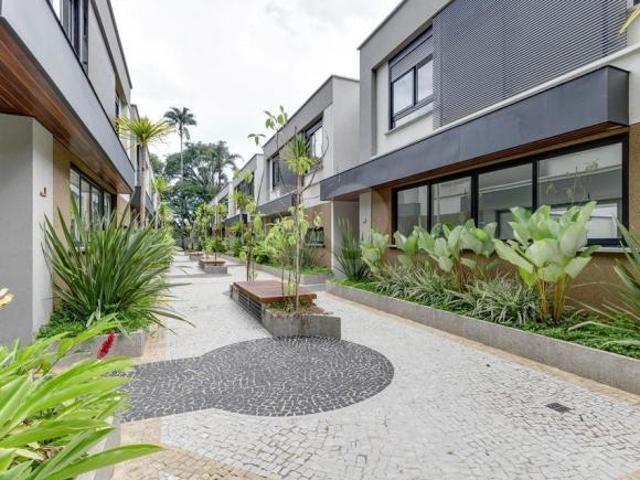 Casa com 4 quartos à venda em Santo amaro SP