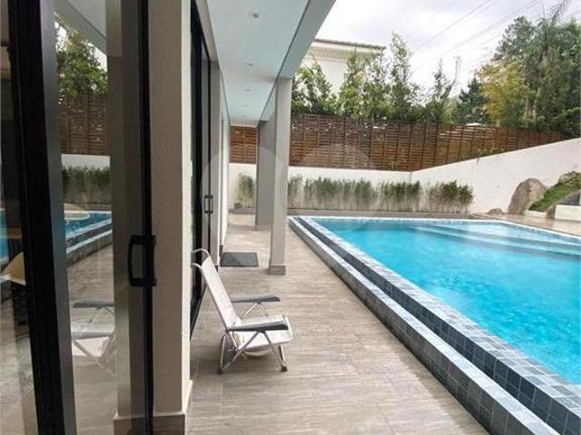Condomínio com 5 quartos à venda em Tamboré SP