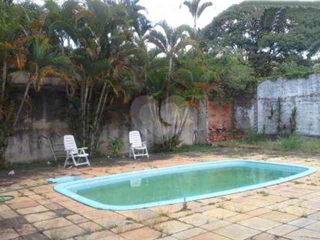 Condomínio com 5 quartos à venda em Caixa d´água SP