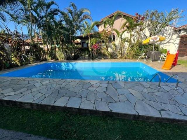 Condomínio com 5 quartos à venda em Morada da praia SP