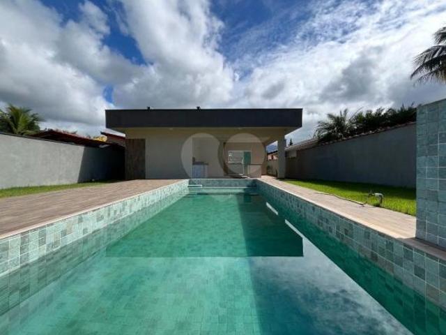 Condomínio com 5 quartos à venda em Morada da praia SP