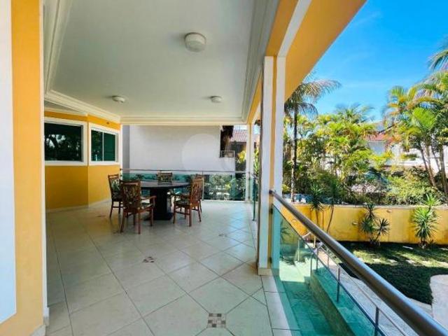 Condomínio com 6 quartos à venda em Vista linda SP