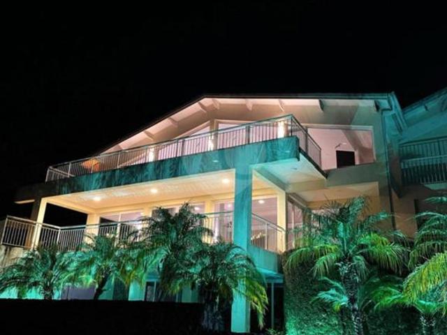 Condomínio com 6 quartos à venda em Caraguatá SP