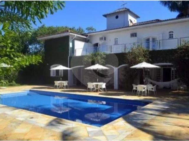 Condomínio com 7 quartos à venda em Jardim Acapulco SP