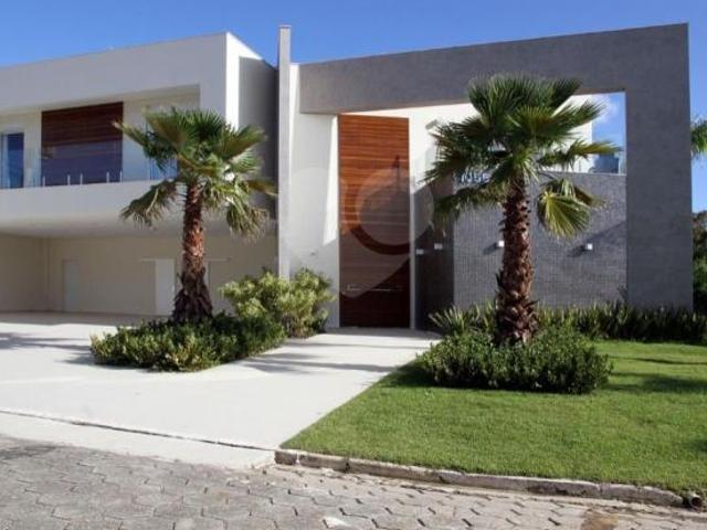 Casa com 7 quartos à venda em Jardim acapulco SP