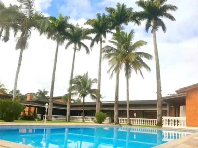 Condomínio com 9 quartos à venda em Jardim acapulco SP