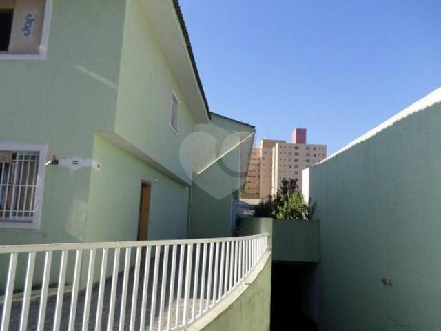 Condomínio com 2 quartos à venda em Vila mazzei SP