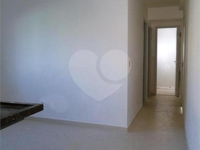 Condomínio com 2 quartos à venda em Vila mazzei SP