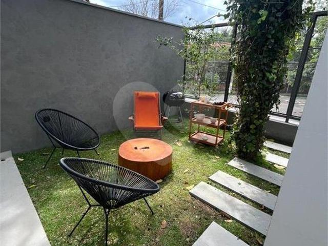 Condomínio com 2 quartos à venda em Vila olímpia SP