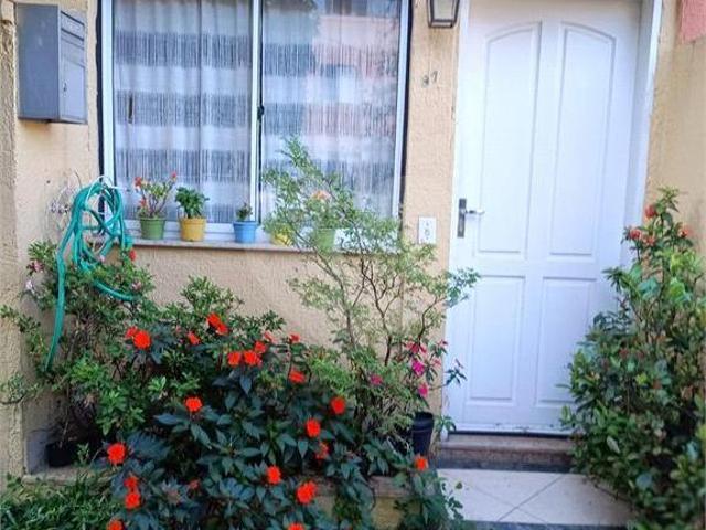 Casa com 2 quartos à venda em Vila caraguatá SP