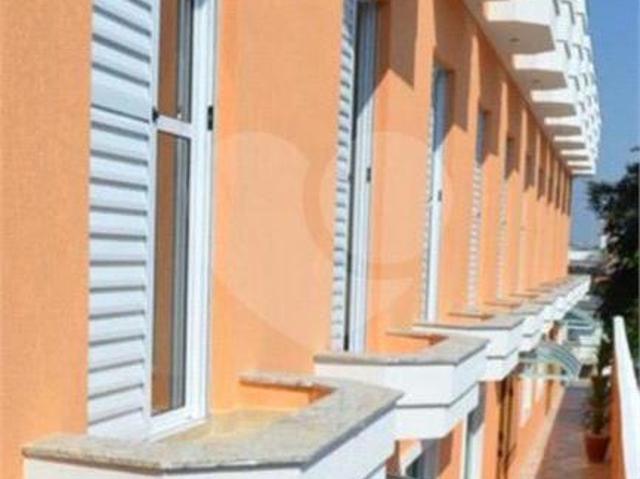 Condomínio com 2 quartos à venda em Vila granada SP