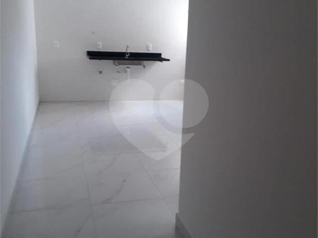 Condomínio com 2 quartos à venda em Vila leonor SP