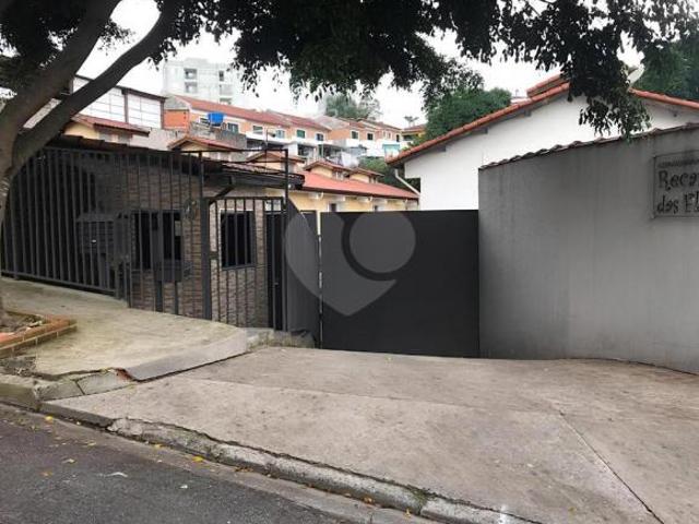 Condomínio com 2 quartos à venda em Vila santos SP