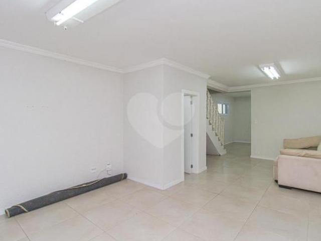 Condomínio com 2 quartos à venda em Campo grande SP