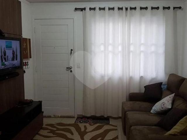 Condomínio com 2 quartos à venda em Jardim cristal SP