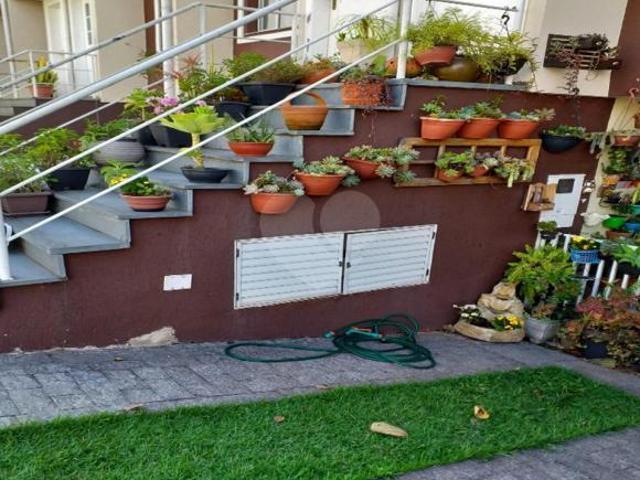 Condomínio com 2 quartos à venda em Jardim Jaraguá SP