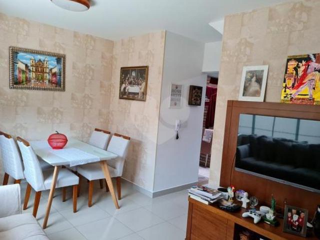 Condomínio com 2 quartos à venda em Jardim rossin SP