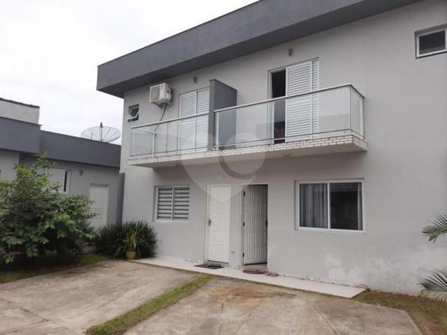 Condomínio com 2 quartos à venda em Jardim raphael SP
