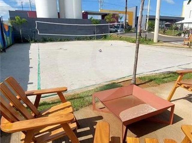 Condomínio com 2 quartos à venda em Jardins do império SP
