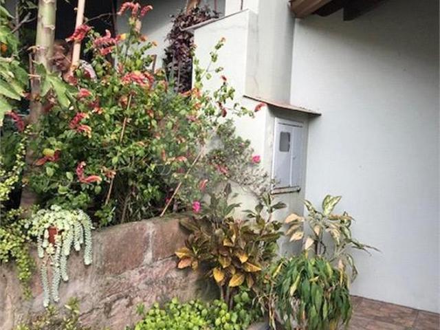 Condomínio com 2 quartos à venda em Lomba do pinheiro RS